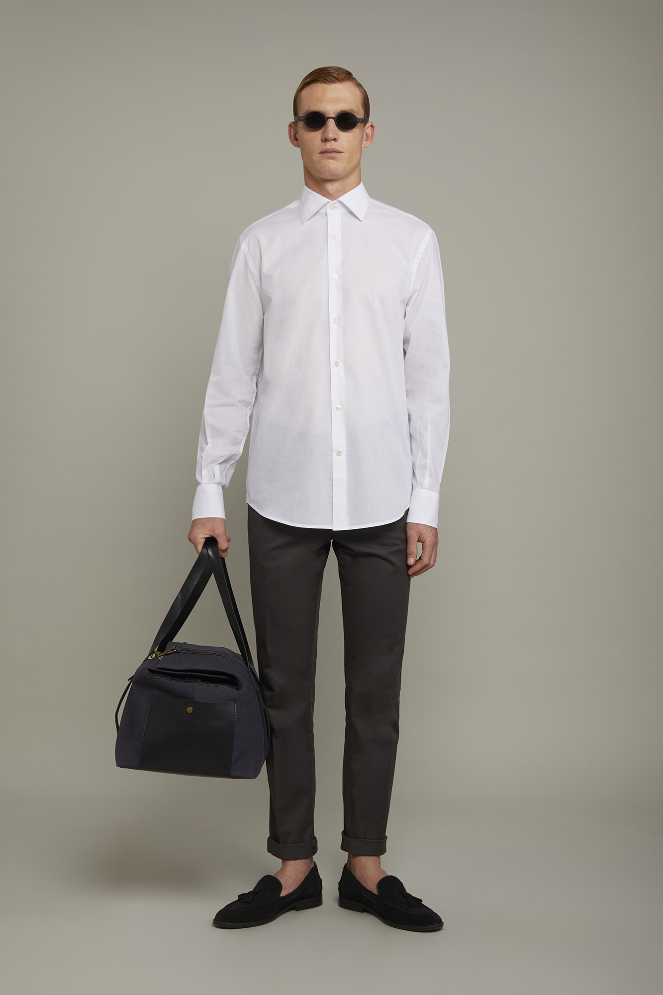 Camicia casual uomo collo classico 100% cotone tessuto mussola tinta ...