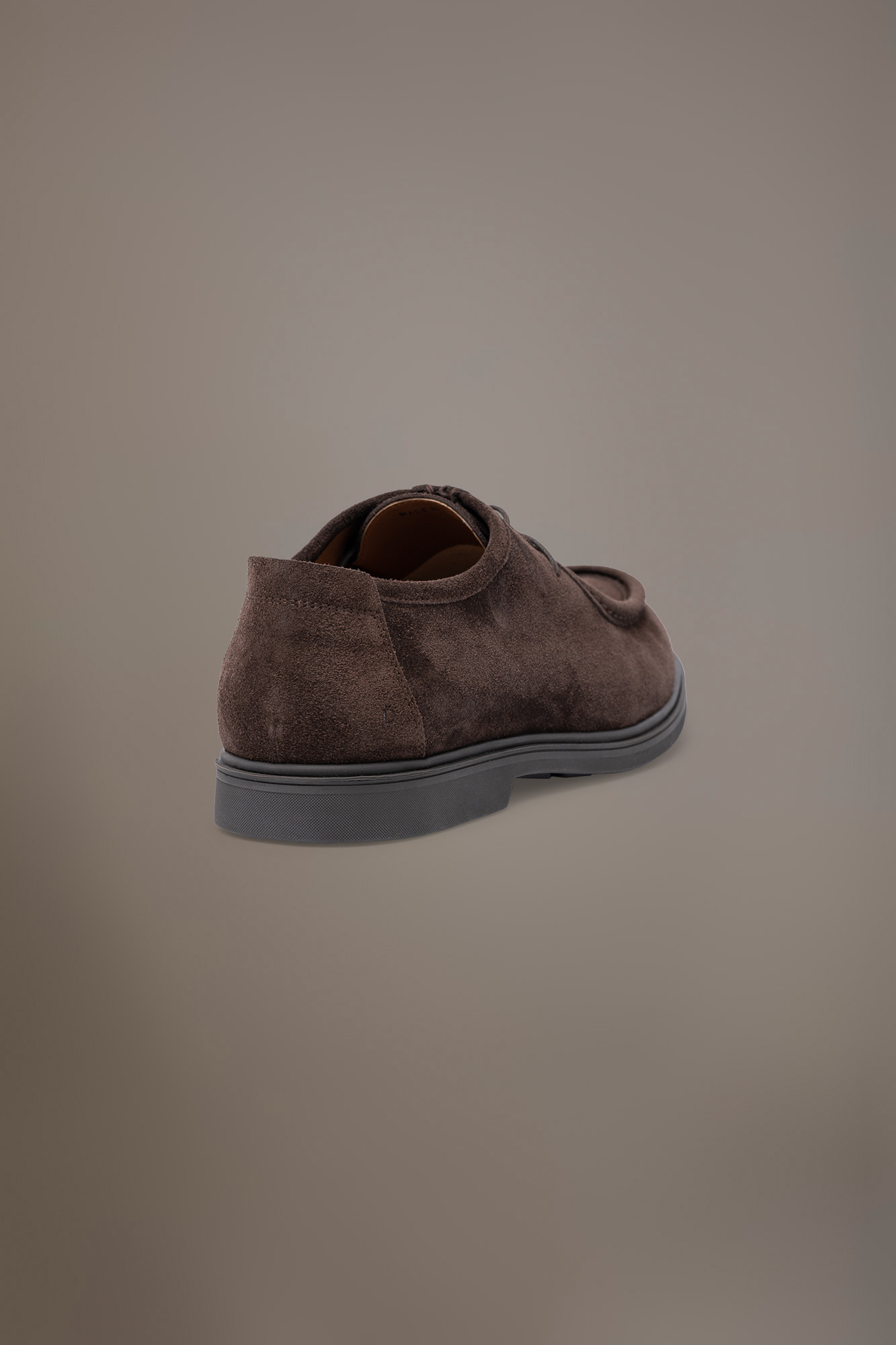 Scarpa ranger 100% pelle scamosciata con fondo in gomma | Doppelganger ...