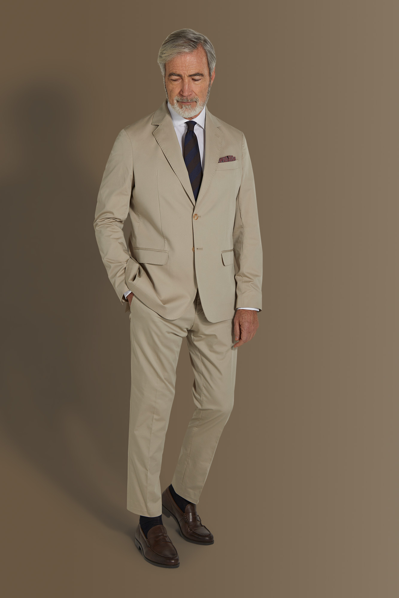 Abito monopetto uomo con pantalone senza pinces tessuto misto cotone ...