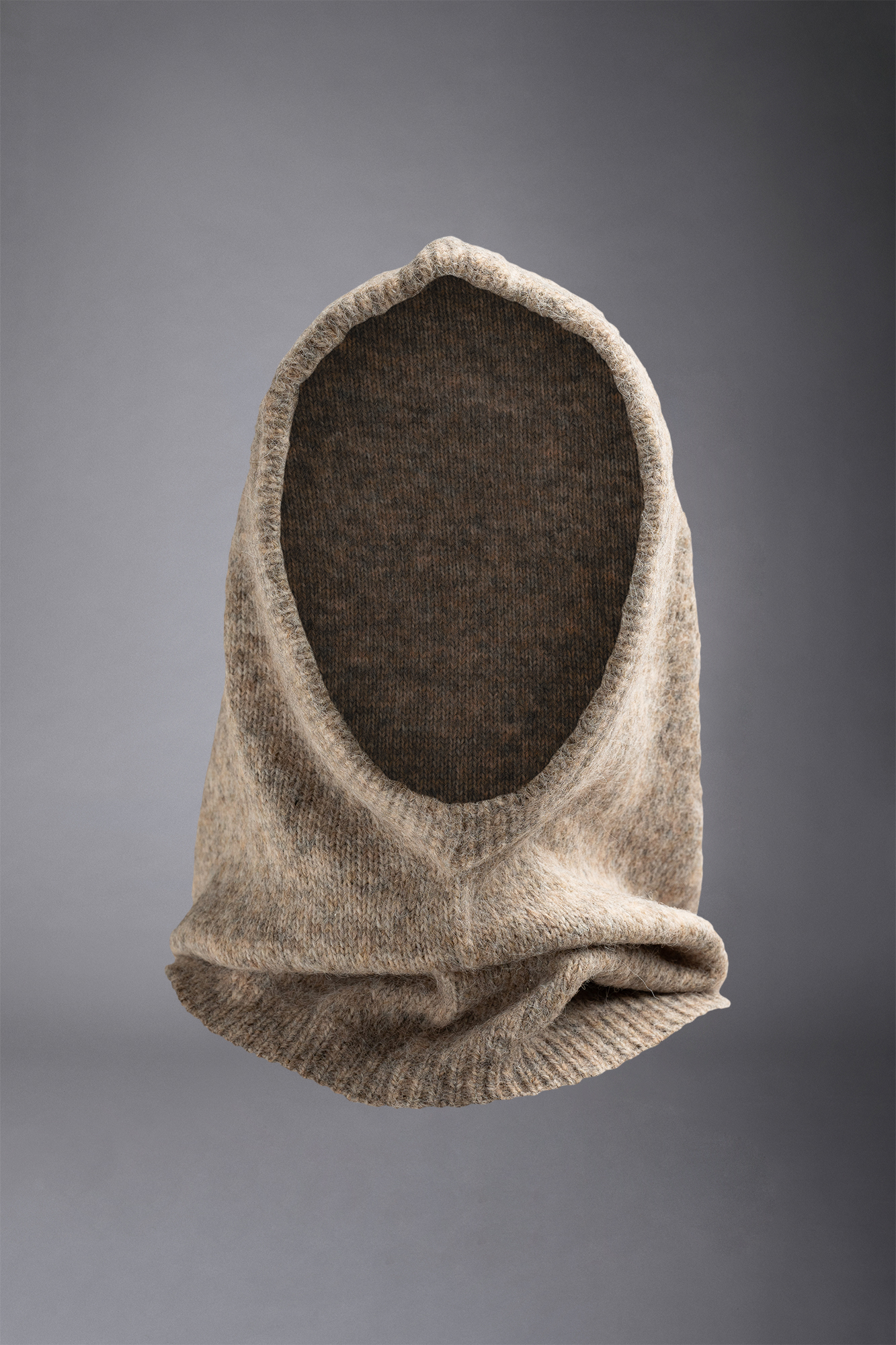 Balaclava donna in maglia morbida misto lana | Doppelganger | Cappelli ...